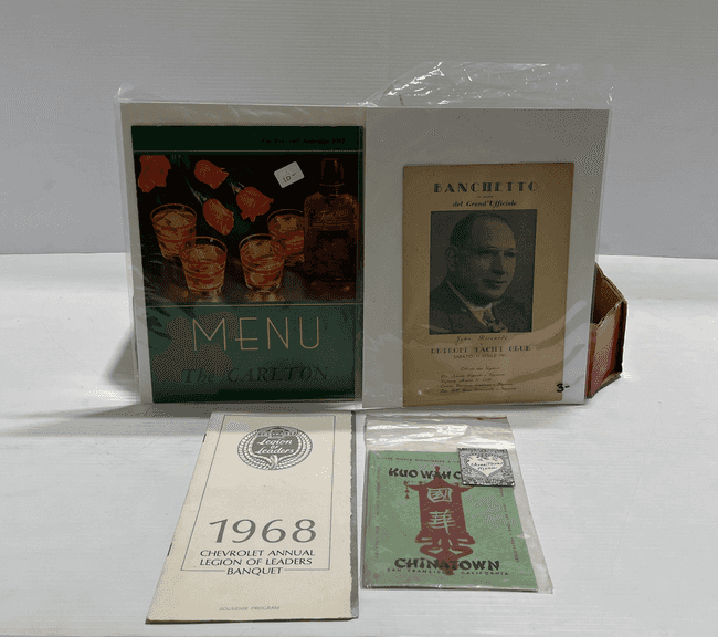 Approx. (40-50) mostly older and antique menus, many local Michigan and ...