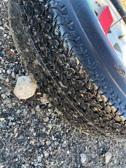 Tire, STI 175/80D13 Tire, 13", new - Albrecht Auction Service