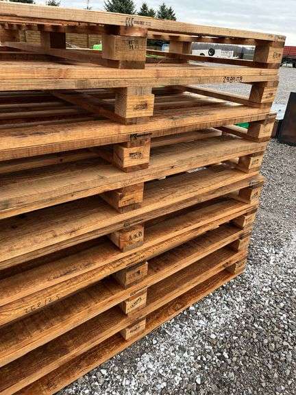 (8) Heavy duty oversized pallets, 54" x 68", all boards 3/4" like new ...