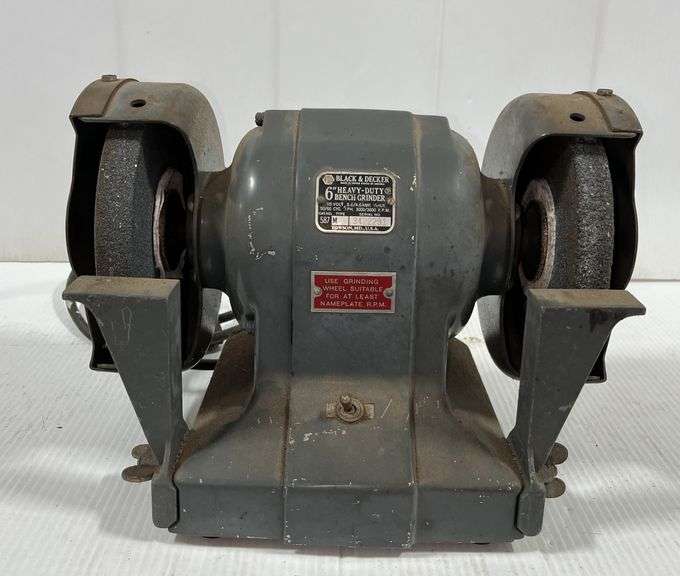 Black & Decker bench grinder, dual grinding wheels, 6", heavy duty ...