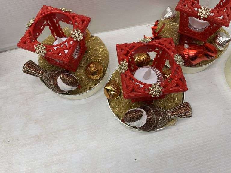 (4) Cardinal with lantern centerpieces, male and female, cardinals and ...