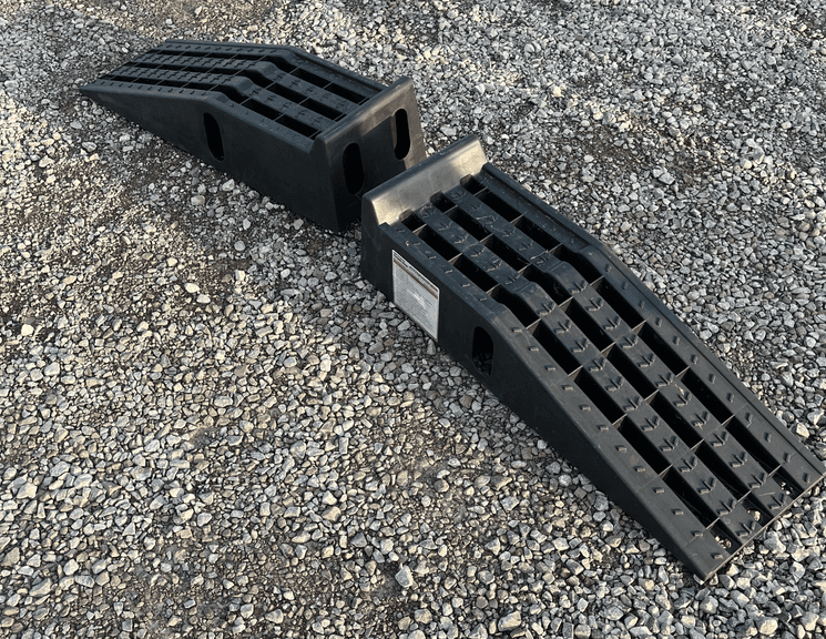 (2) Pittsburg 6,500 lb. capacity plastic drive-on car ramps, new ...
