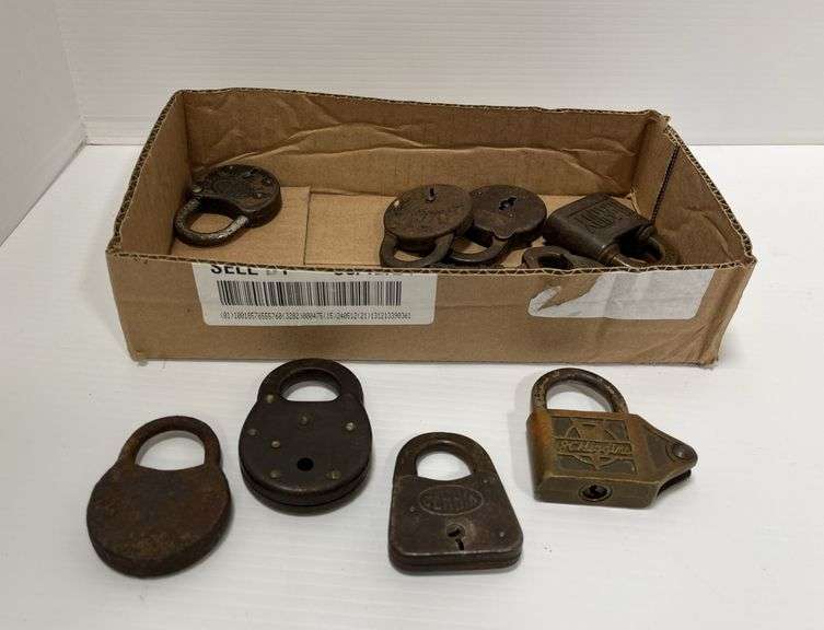 (10) Antique padlocks, locked with no keys, include: Miller, Oak Leaf ...