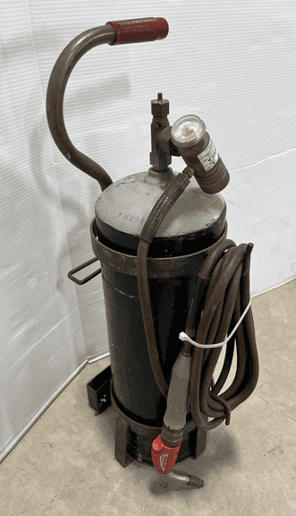 Acetylene "B" tank, with regulator, hose, turbo torch, and carrying ...