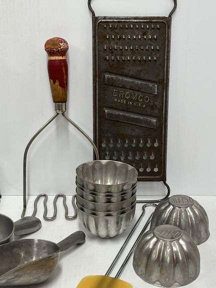 (24) Older kitchen metal utensils, up to approx. 12"L, have wear from ...