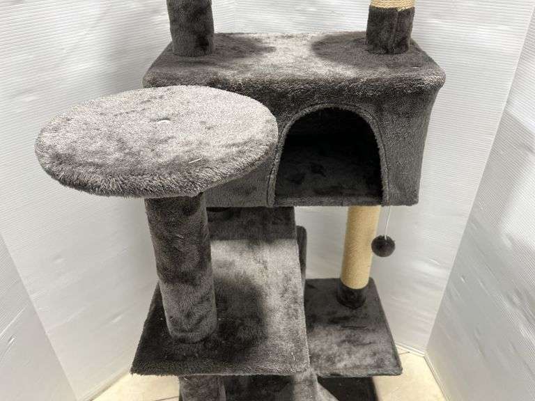 Large cat play stand house, multiple levels, 52"H, very nice - Albrecht ...