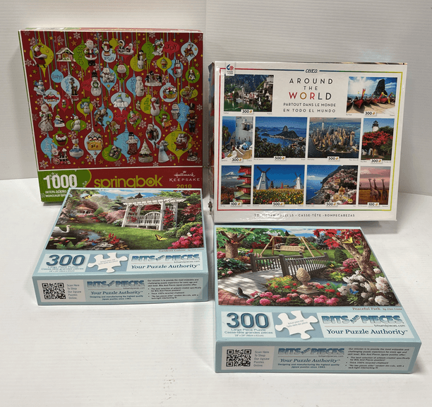 Jigsaw puzzles, one box with 10 puzzles - Albrecht Auction Service