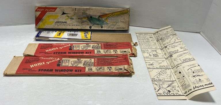 Top Flite model Jigtime Flying airplane model, complete - Albrecht ...