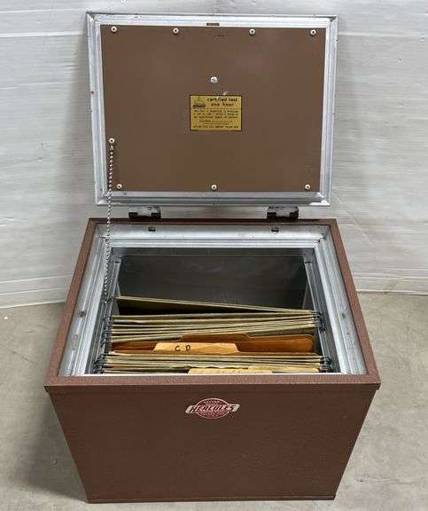 Hercules fireproof safe/firebox, portable, with key, has folders for ...