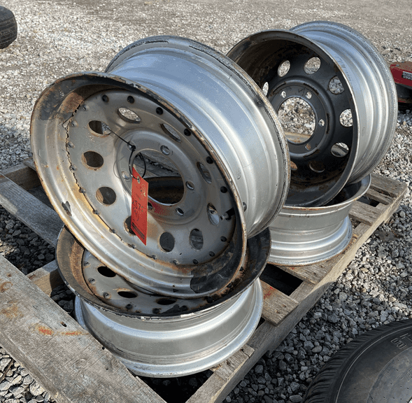 (4) Steel trailer wheels, 15", 6 on 5.5, some rust - Albrecht Auction ...