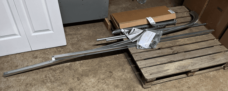 Ideal garage door hardware, complete, NIB - Albrecht Auction Service