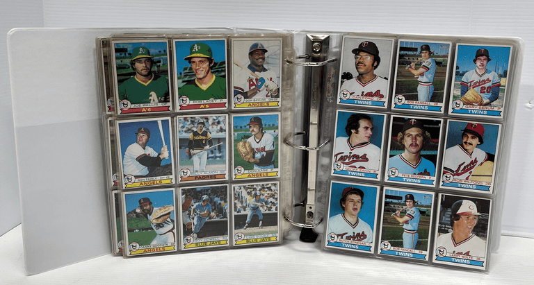 Book of 1979 Topps Baseball Cards - Albrecht Auction Service