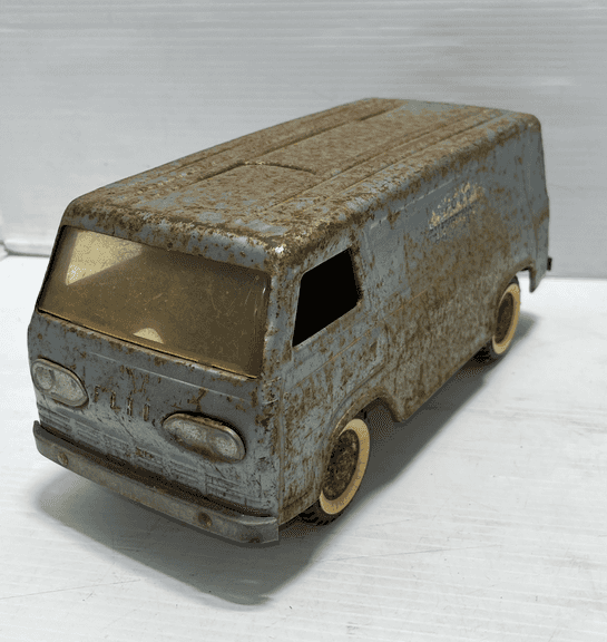 Older Nylint Ford Econoline van, 4 1/2"W x 10 1/2"L, fair amount of ...