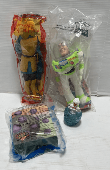 (4) Older kids meal toys, include: 2007 Legion of Superheroes Thanos ...