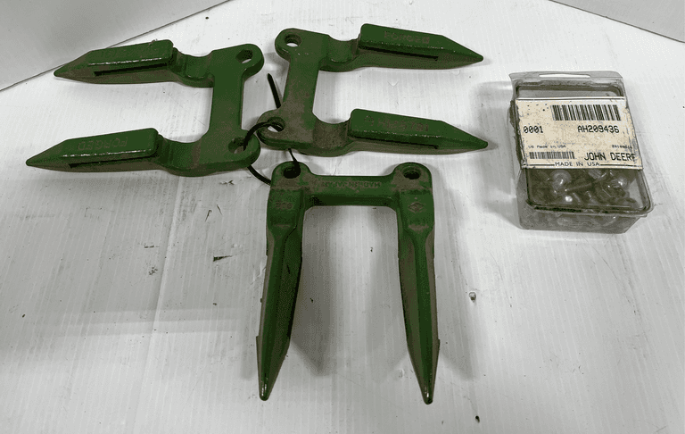 (3) Guards for floating cutter bar and knife section bolts, new ...
