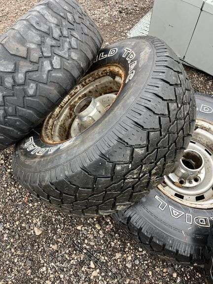 (5) Chevy square body Rally's 1980's, includes: 4- Rally rims, 1 ...