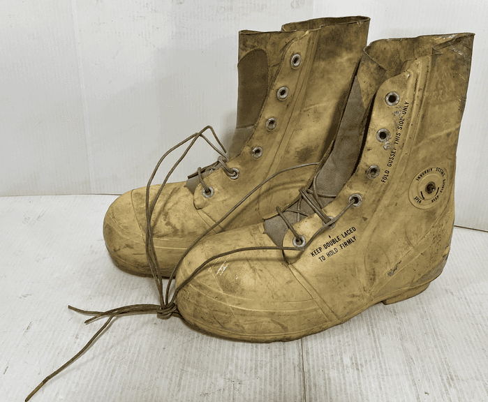 Army surplus Mickey Mouse boots, rated for -60°, size 9R, good, used ...