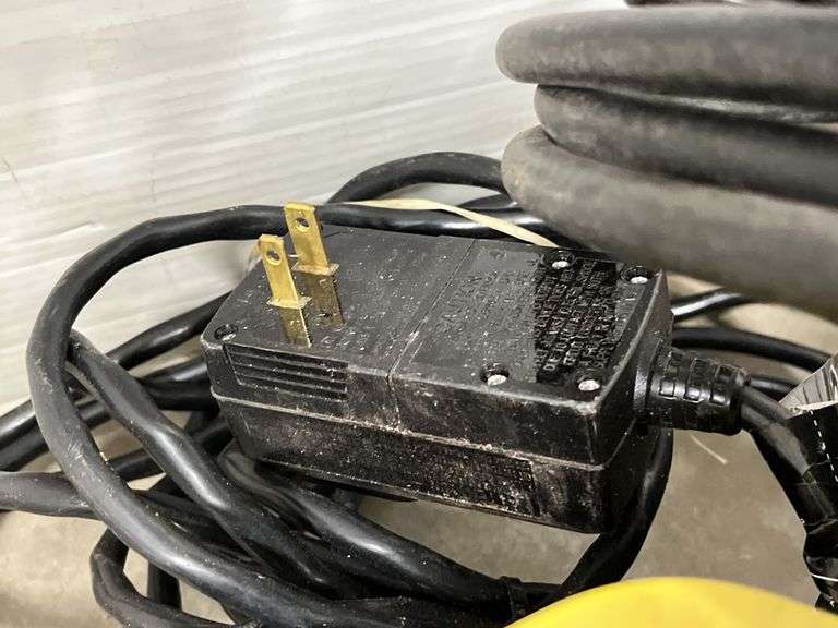 Electric power washer, Karcher, works well - Albrecht Auction Service