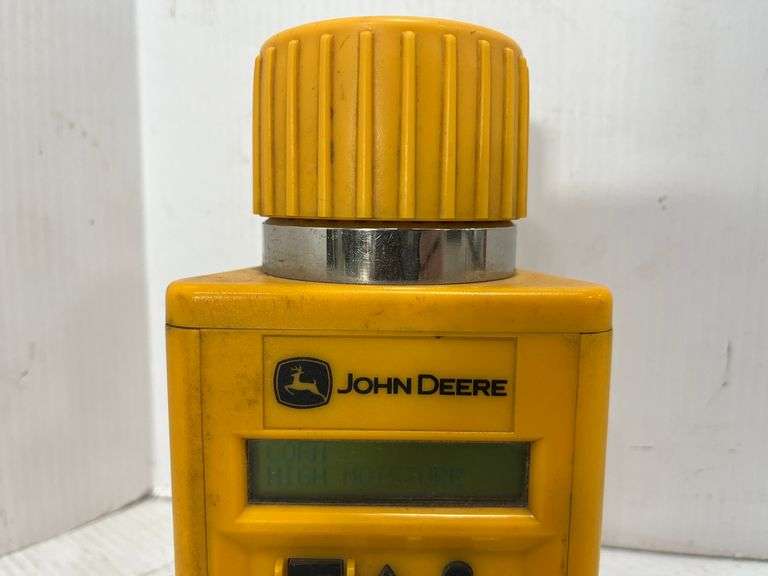 John Deere Moisture Check Plus SW08120 Moisture Tester - Albrecht ...