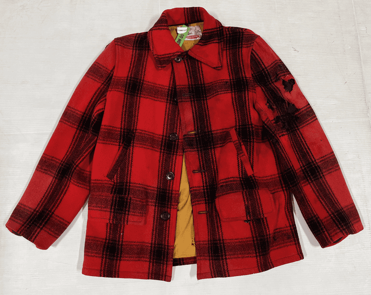 Wool coat, has hole on inside, no size tag, good - Albrecht Auction Service