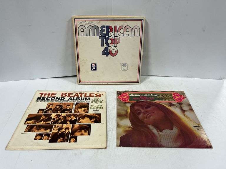 (3) Old records, The Beatles 2nd, The Lennon Sisters, American Top 40 ...