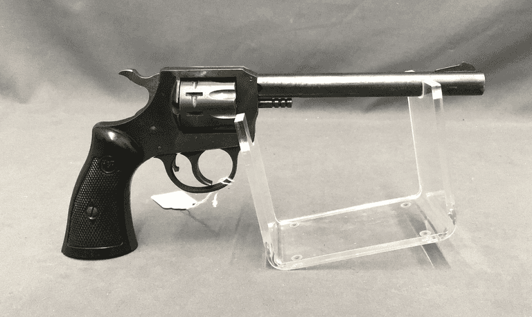 H&R Inc. Model 900 9-Shot Revolver, .22 Cal. - Albrecht Auction Service