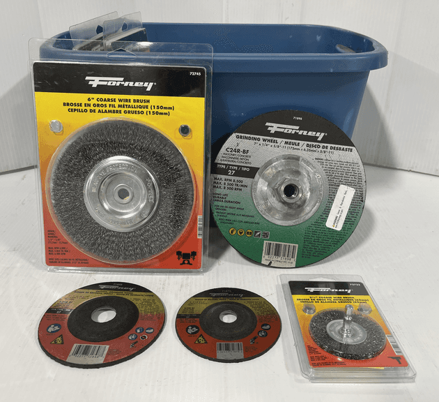 Various grinding discs, and brush discs for grinder, many sizes and ...