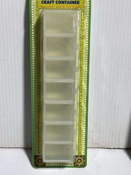 (12) 7-Section craft containers, new in package - Albrecht Auction Service