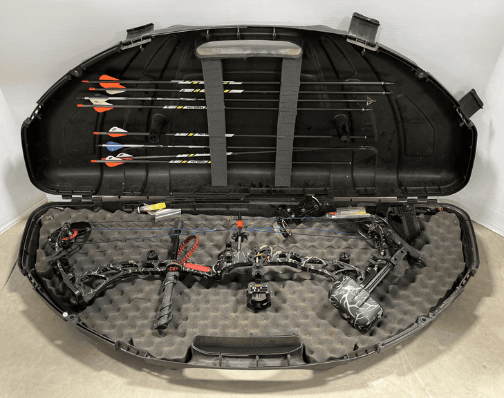 Adait compound bow, PGE Bow madness, comes with case, extra sight ...