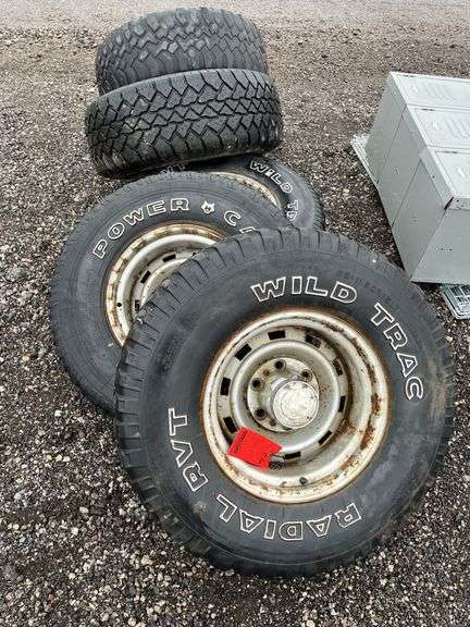 (5) Chevy square body Rally's 1980's, includes: 4- Rally rims, 1 ...