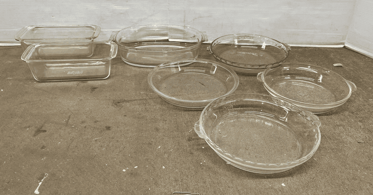 Pyrex baking clear dishes, pie pans, bread pans, up to 12 1/2"L, great ...