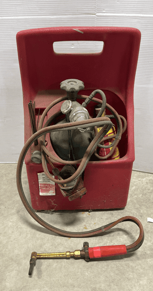 Portable torch set with tanks in a carry case, case- 22"H - Albrecht ...