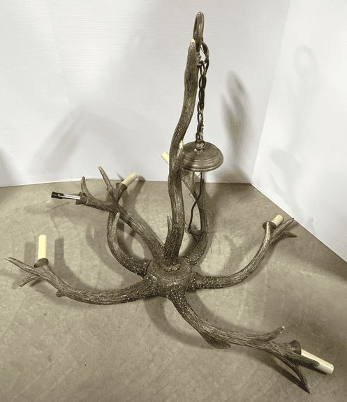 Antler chandelier, 36"W x 0"H, very heavy, very detailed, good, missing ...