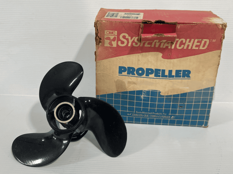 Johnson Evinrude Cobra OMC boat propeller, no. 0174950 OMC prop and ...