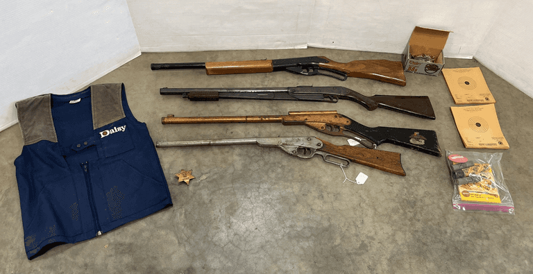 Daisy Children's size small shooting vest, gun book, BBs, targets, and ...