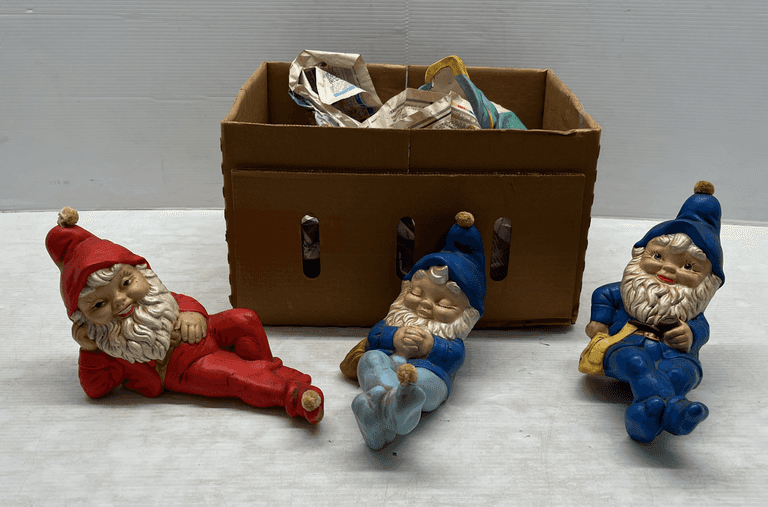 (7) Dwarf Figures, up to 11"L, good - Albrecht Auction Service