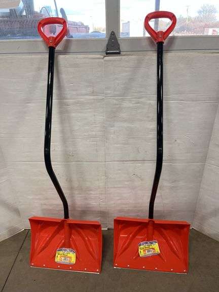 (2) Easy Lift snow shovels, 18"W, new - Albrecht Auction Service
