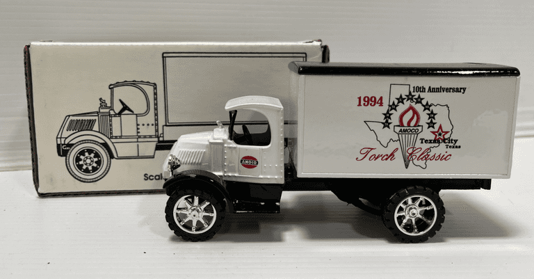 Die cast metal 1935 Mack Amoco Torch Classic freight truck bank from ...
