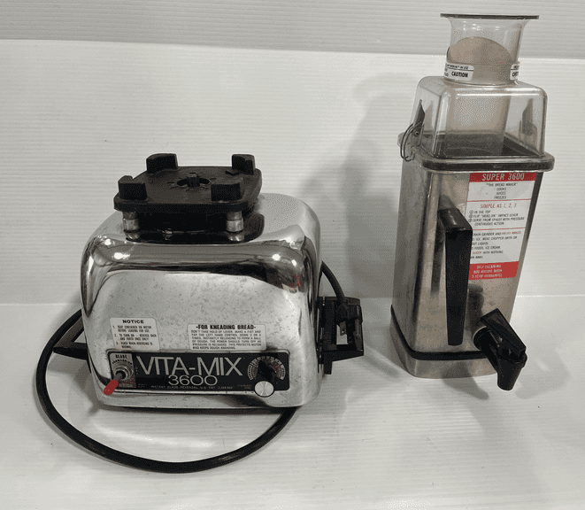 Vitamix blender, Super 3600 grain grinder, Bread maker blender, Juicer ...