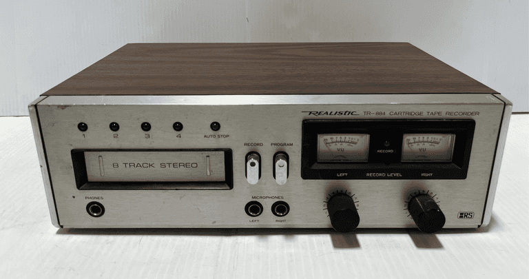 Realistic 8-track stereo player, looks good - Albrecht Auction Service
