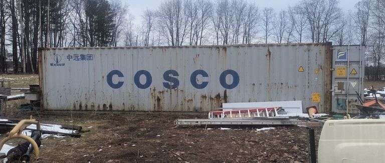 Brown 40' Connex storage box - Albrecht Auction Service