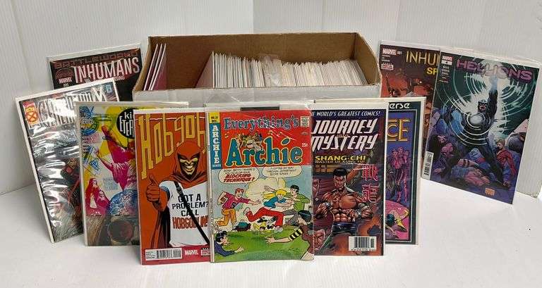 (110) Comics, includes: Marvel, DC, and Variant covers - Albrecht ...