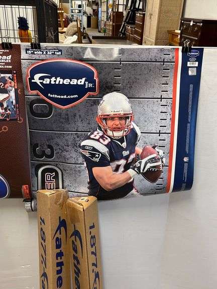 (7) NFL life-size fathead wall stick art, new - Albrecht Auction Service