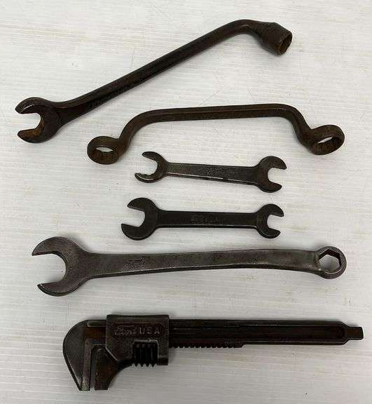 (6) Vintage Ford wrenches, marked with numbers and Ford script logo ...