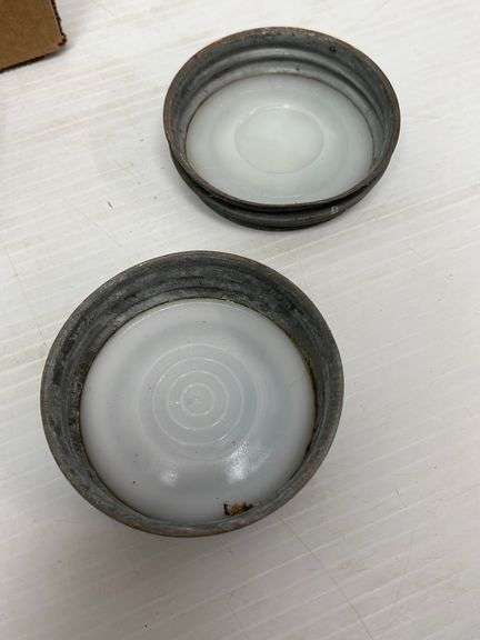 (56) Zinc mason jar/fruit jar lids - Albrecht Auction Service