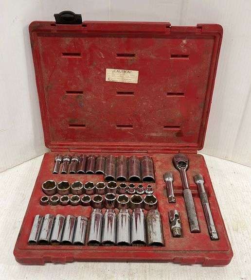 3/8" MAC Tools 44-piece metric and SAE socket set, good - Albrecht ...