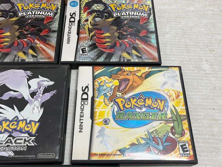 (30) Nintendo DS cases, games NOT included, some cases include manuals ...