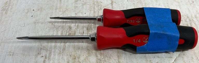 Snap-On screwdrivers: SGD2B and SGD4B, new - Albrecht Auction Service