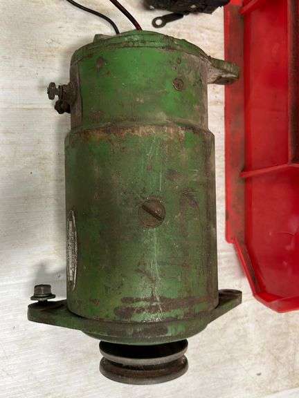 Delco Remy Generator for a tractor, P/N: 1101970, voltage regulator ...