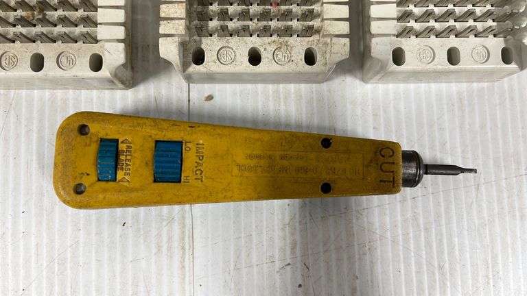 (66) Punch down blocks and accessories, includes: One- Large- 66 Blocks ...